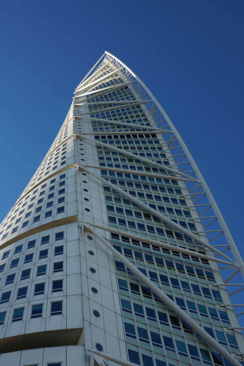 Torre “Turning Torso”: Una torre de hormigón con movimiento - Hormigón ...